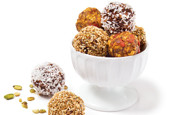 Boules d’énergie coco-choco – Rachelle Béry