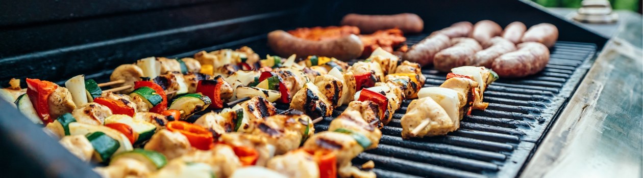BBQ: a mini guide to the essentials - Rachelle Béry